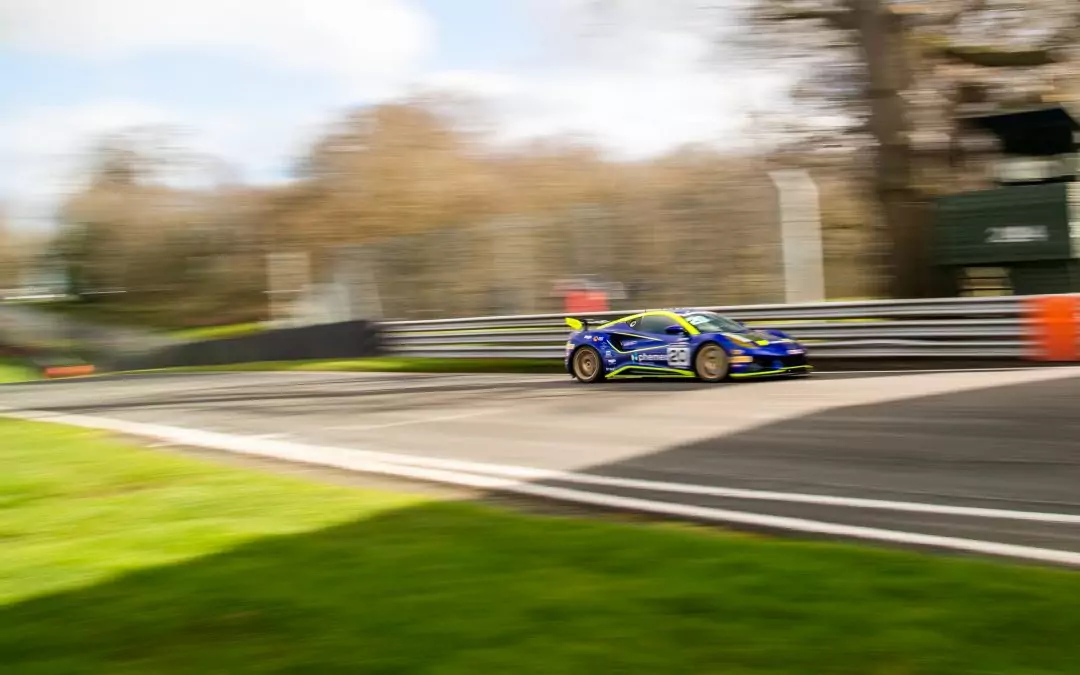 The Silverstone 500: A British GT Spectacle - MahikiRacing