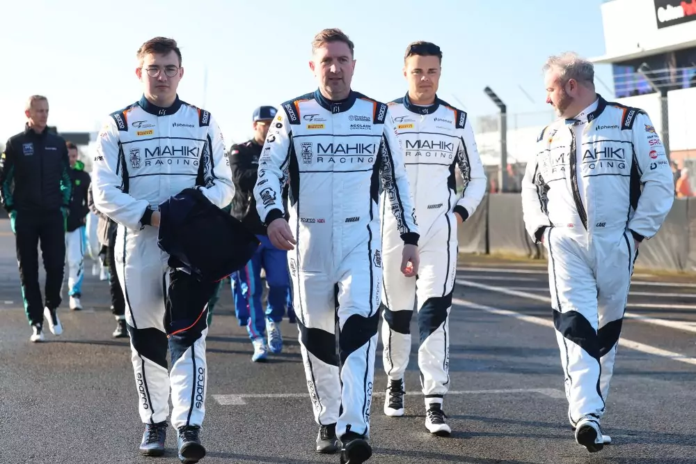 Meet The Team - Mahiki Racing